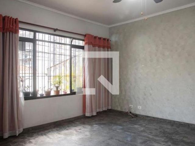 Casa à Venda Saúde, 3 Quartos, 150 m2