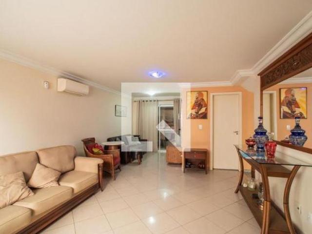 Casa à Venda Saúde, 3 Quartos, 150 m² São Paulo