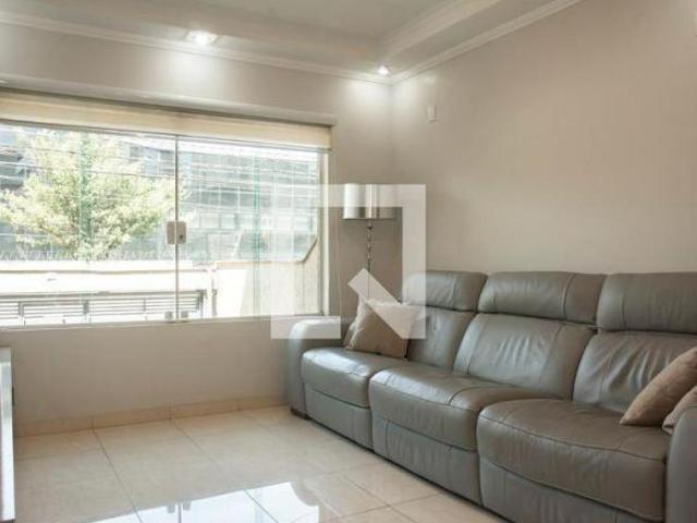 Casa à Venda Saúde, 3 Quartos, 155 m2