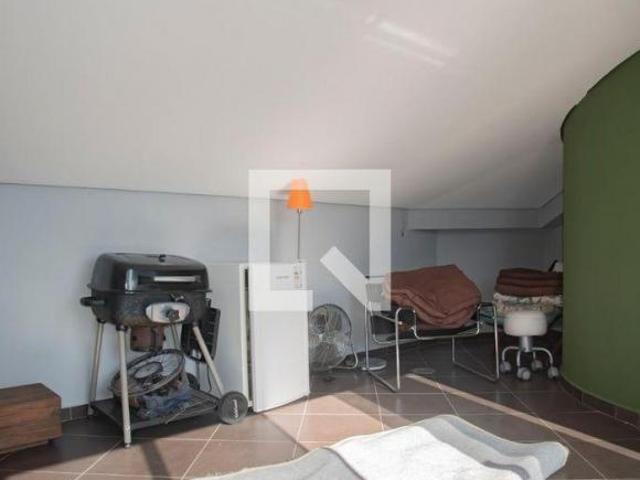 Casa à Venda Saúde, 3 Quartos, 162 m2