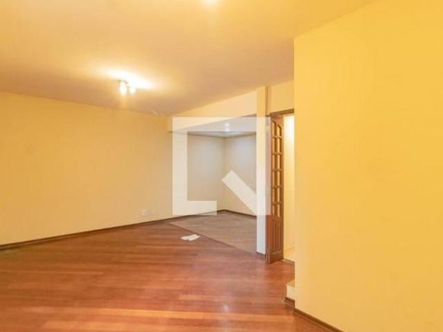 Casa à Venda Saúde, 3 Quartos, 100 m2