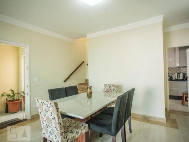 Casa à Venda Saúde, 3 Quartos, 240 m2