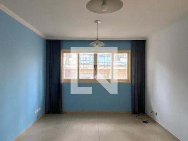 Casa à Venda Saúde, 3 Quartos, 209 m2