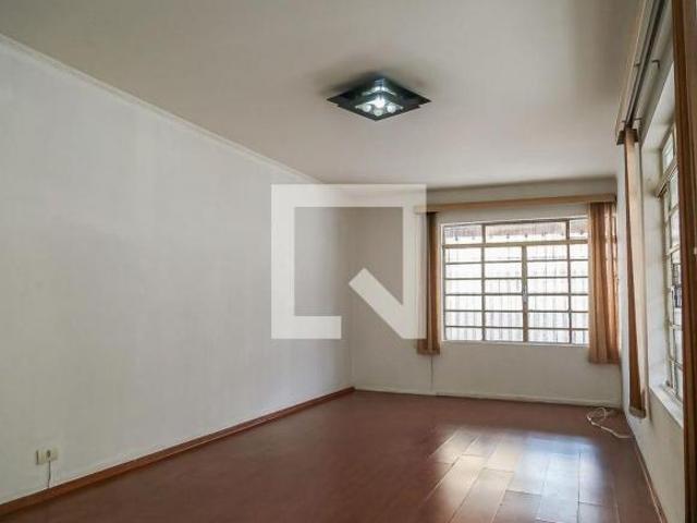 Casa à Venda Saúde, 3 Quartos, 215 m2