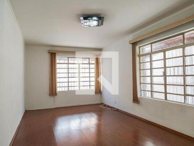 Casa à Venda Saúde, 3 Quartos, 215 m² São Paulo