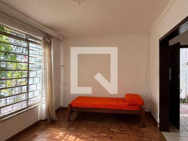 Casa à Venda Saúde, 5 Quartos, 180 m2