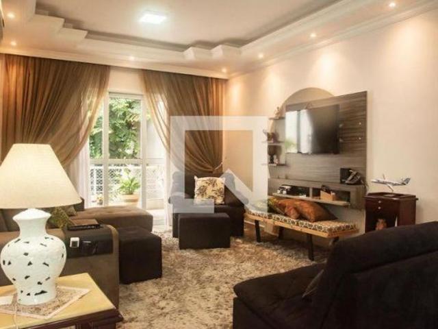 Casa à Venda Saúde, 3 Quartos, 330 m² São Paulo