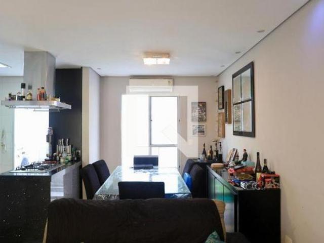 Casa à Venda Saúde, 2 Quartos, 150 m2