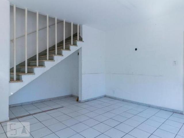 Casa à Venda Saúde, 2 Quartos, 115 m2