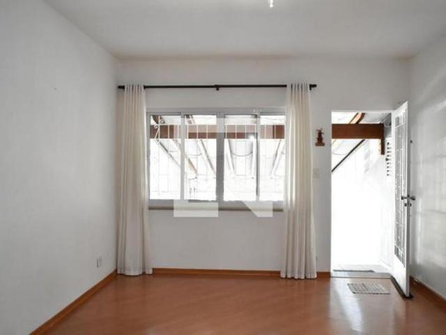 Casa à Venda Saúde, 2 Quartos, 124 m2