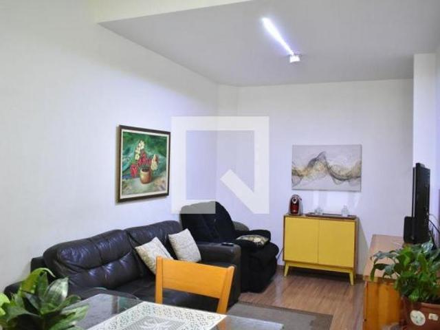 Casa à Venda Saúde, 2 Quartos, 130 m2