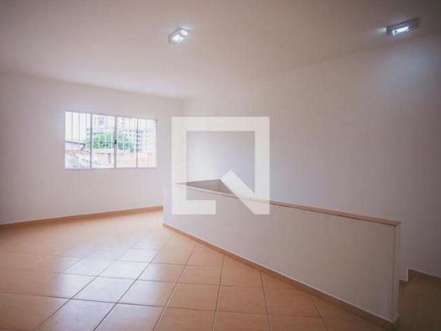 Casa à Venda Saúde, 4 Quartos, 150 m2
