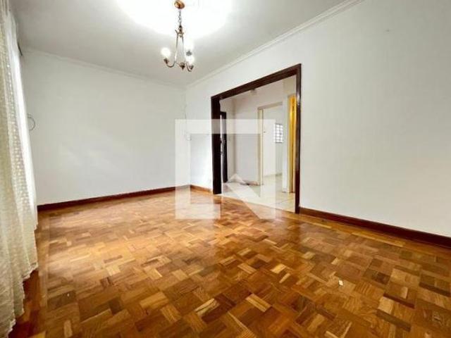 Casa à Venda Saúde, 4 Quartos, 160 m2