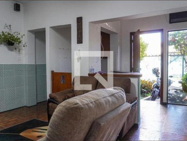 Casa à Venda Saúde, 4 Quartos, 160 m2