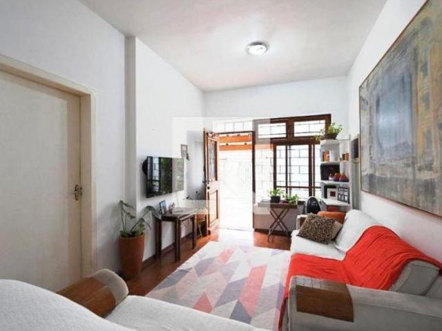 Casa à Venda Saúde, 4 Quartos, 130 m² São Paulo