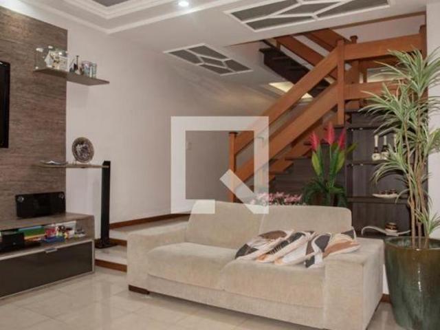 Casa à Venda Saúde, 4 Quartos, 280 m2