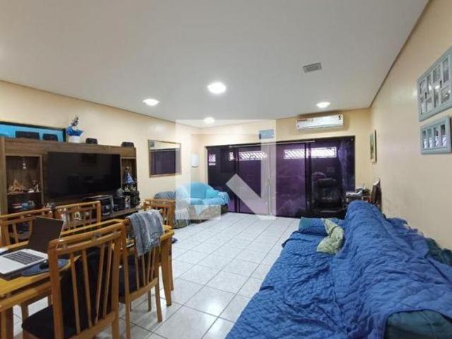 Casa à Venda Saúde, 4 Quartos, 200 m² São Paulo