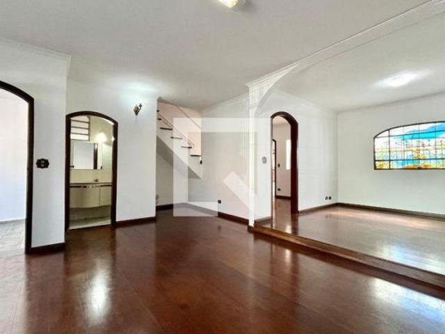 Casa à Venda Saúde, 4 Quartos, 210 m² São Paulo