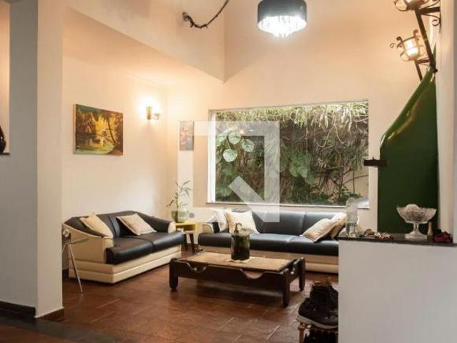 Casa à Venda Saúde, 5 Quartos, 320 m2