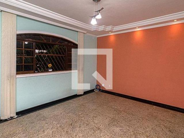 Casa à Venda Sacomã, 3 Quartos, 200 m2