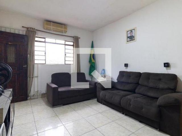 Casa à Venda Sacomã, 2 Quartos, 175 m² São Paulo