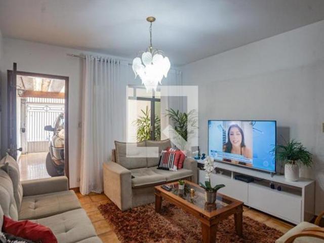 Casa à Venda Sacomã, 2 Quartos, 130 m2