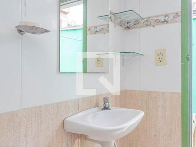 Casa à Venda Sacomã, 2 Quartos, 240 m2