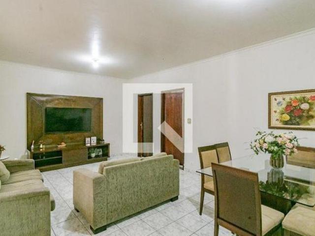 Casa à Venda Sacomã, 4 Quartos, 190 m² São Paulo