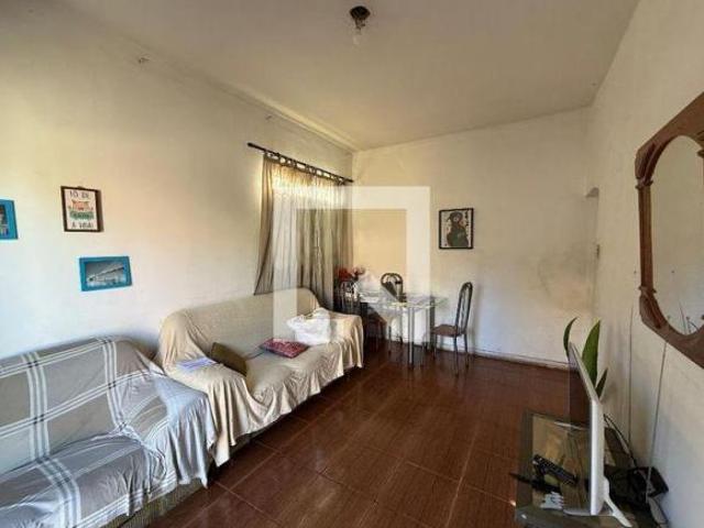 Casa à Venda Sagrada Família, 2 Quartos, 300 m² Belo Horizonte