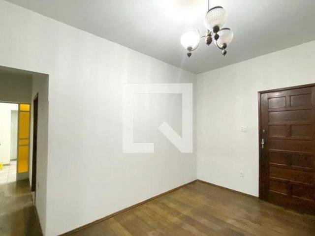 Casa à Venda Sagrada Família, 3 Quartos, 100 m² Belo Horizonte