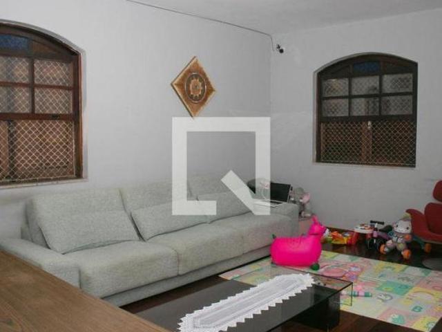 Casa à Venda Sagrada Família, 4 Quartos, 400 m² Belo Horizonte