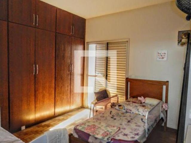 Casa à Venda Sagrada Família, 4 Quartos, 195 m² Belo Horizonte