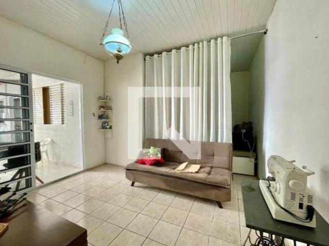 Casa à Venda Sagrada Família, 5 Quartos, 200 m² Belo Horizonte