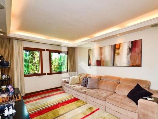 Casa à Venda Sagrada Família, 5 Quartos, 300 m² Belo Horizonte
