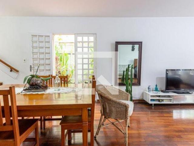 Casa à Venda Santo Amaro, 3 Quartos, 167 m² São Paulo