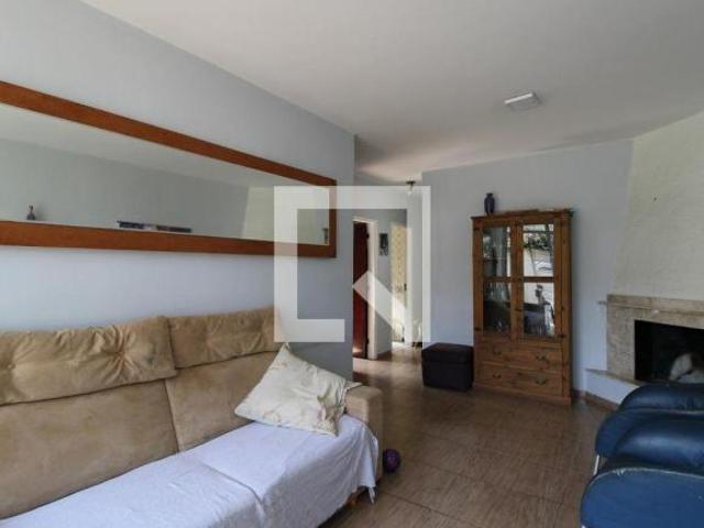 Casa à Venda Santo Amaro, 3 Quartos, 240 m2