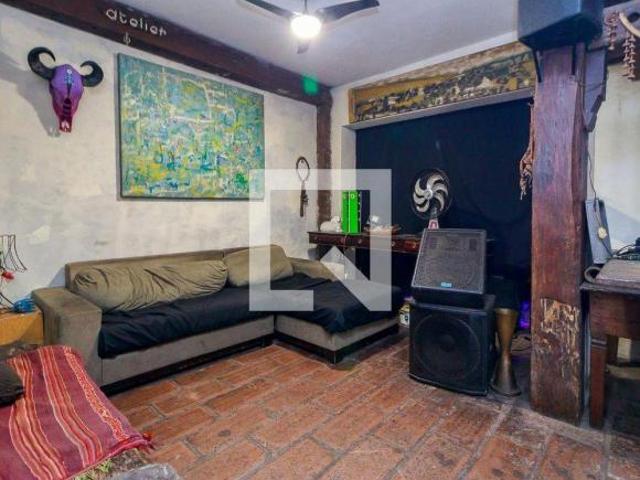 Casa à Venda Santo Amaro, 1 Quarto, 124 m2