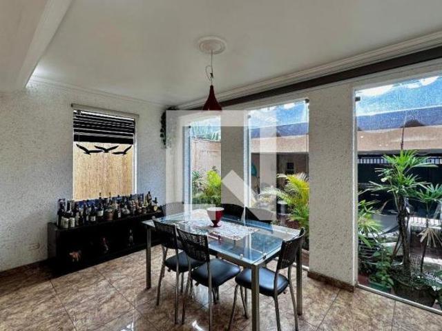 Casa à Venda Santo Amaro, 2 Quartos, 190 m2