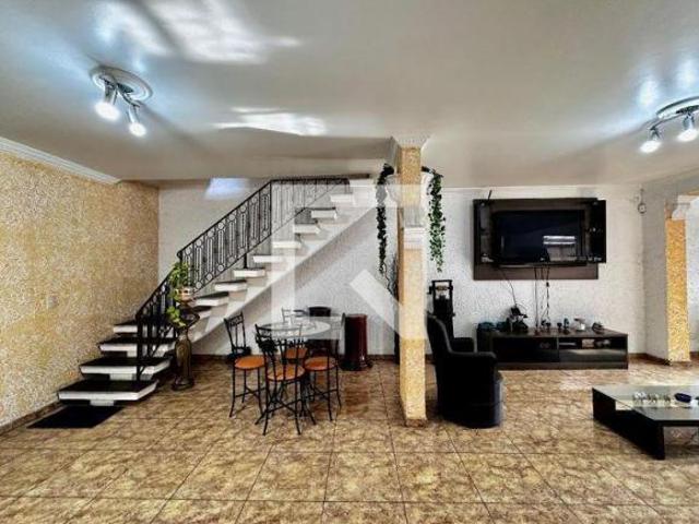 Casa à Venda Santo Amaro, 2 Quartos, 190 m² São Paulo