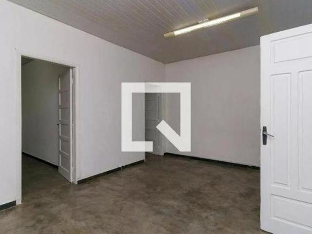 Casa à Venda Santo Amaro, 2 Quartos, 240 m2
