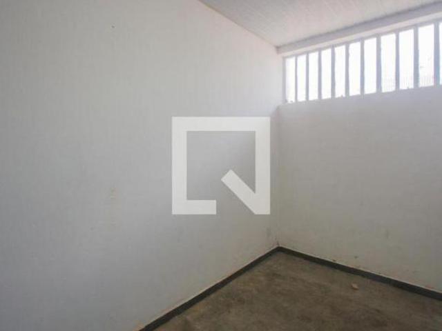 Casa à Venda Santo Amaro, 2 Quartos, 250 m2