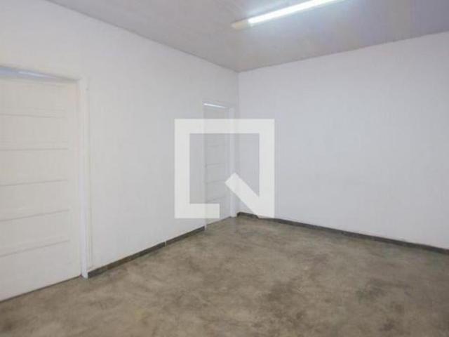 Casa à Venda Santo Amaro, 2 Quartos, 250 m2