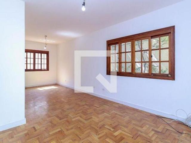 Casa à Venda Santo Amaro, 4 Quartos, 150 m² São Paulo
