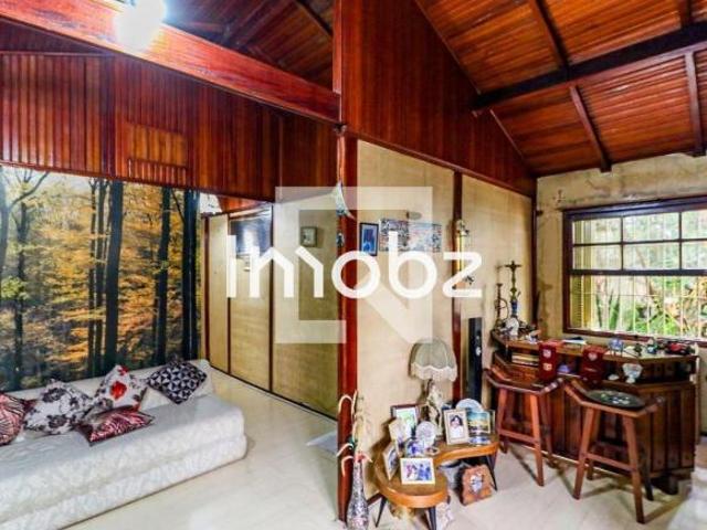 Casa à Venda Santo Amaro, 4 Quartos, 160 m2