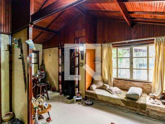 Casa à Venda Santo Amaro, 4 Quartos, 160 m² São Paulo