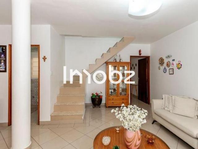 Casa à Venda Santo Amaro, 4 Quartos, 179 m2