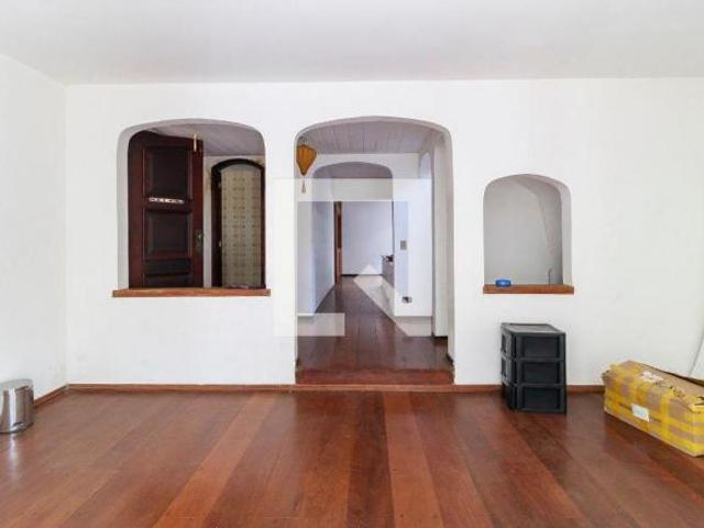 Casa à Venda Santo Amaro, 4 Quartos, 180 m2