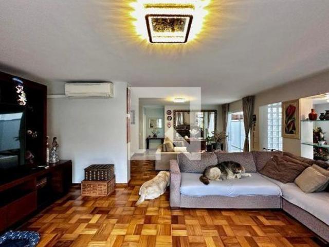 Casa à Venda Santo Amaro, 4 Quartos, 250 m2