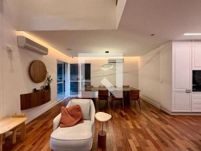Casa à Venda Santo Amaro, 4 Quartos, 280 m² São Paulo