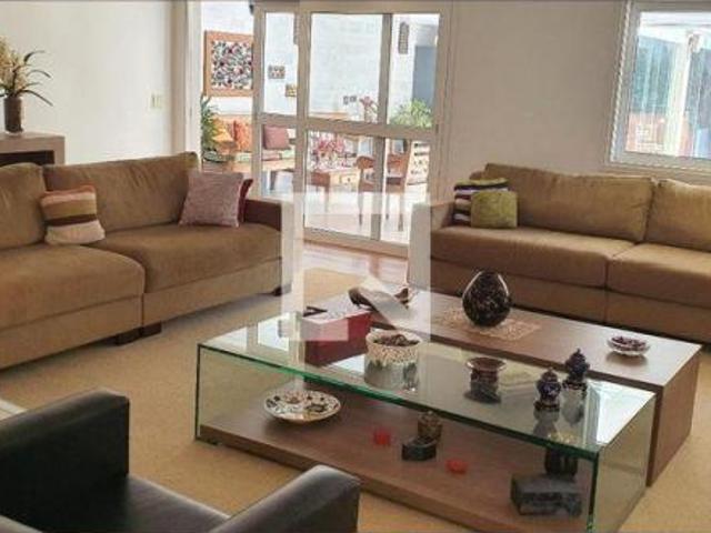 Casa à Venda Santo Amaro, 4 Quartos, 350 m² São Paulo